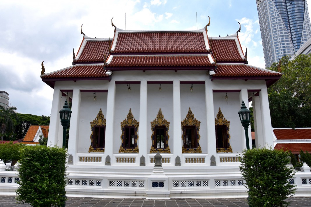Wat Pathum Wanaram, Bangkok — Visitor guide & review
