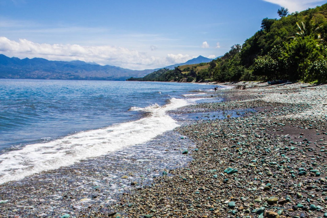 Ende’s Blue Stone Beach , Ende — Visitor guide & review