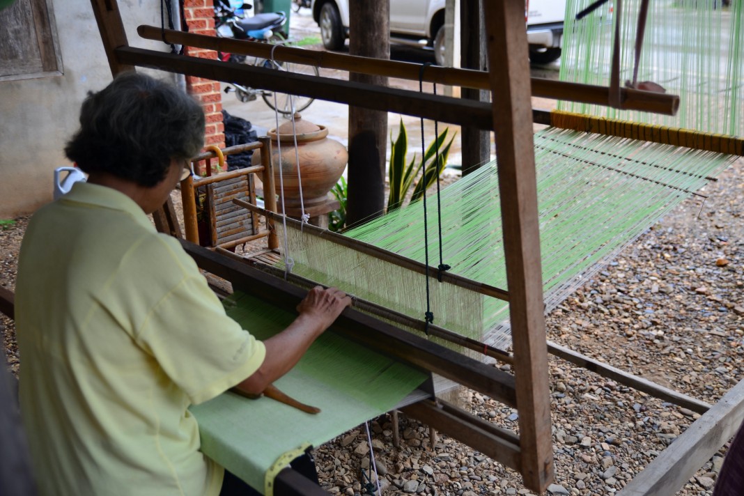 Tai Dam Weaving Group, Chiang Khan — Visitor guide & review