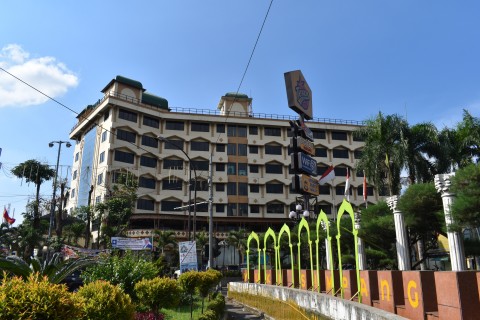 An independent review of Hotel Madani in Medan.