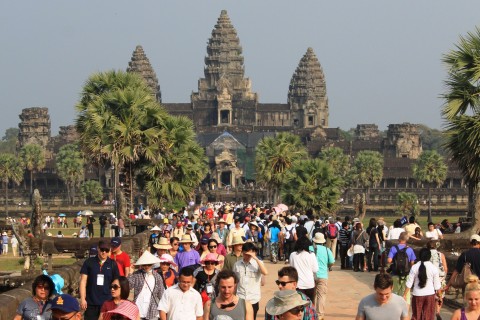 How to avoid the crowds at Angkor , Angkor — Visitor guide & review